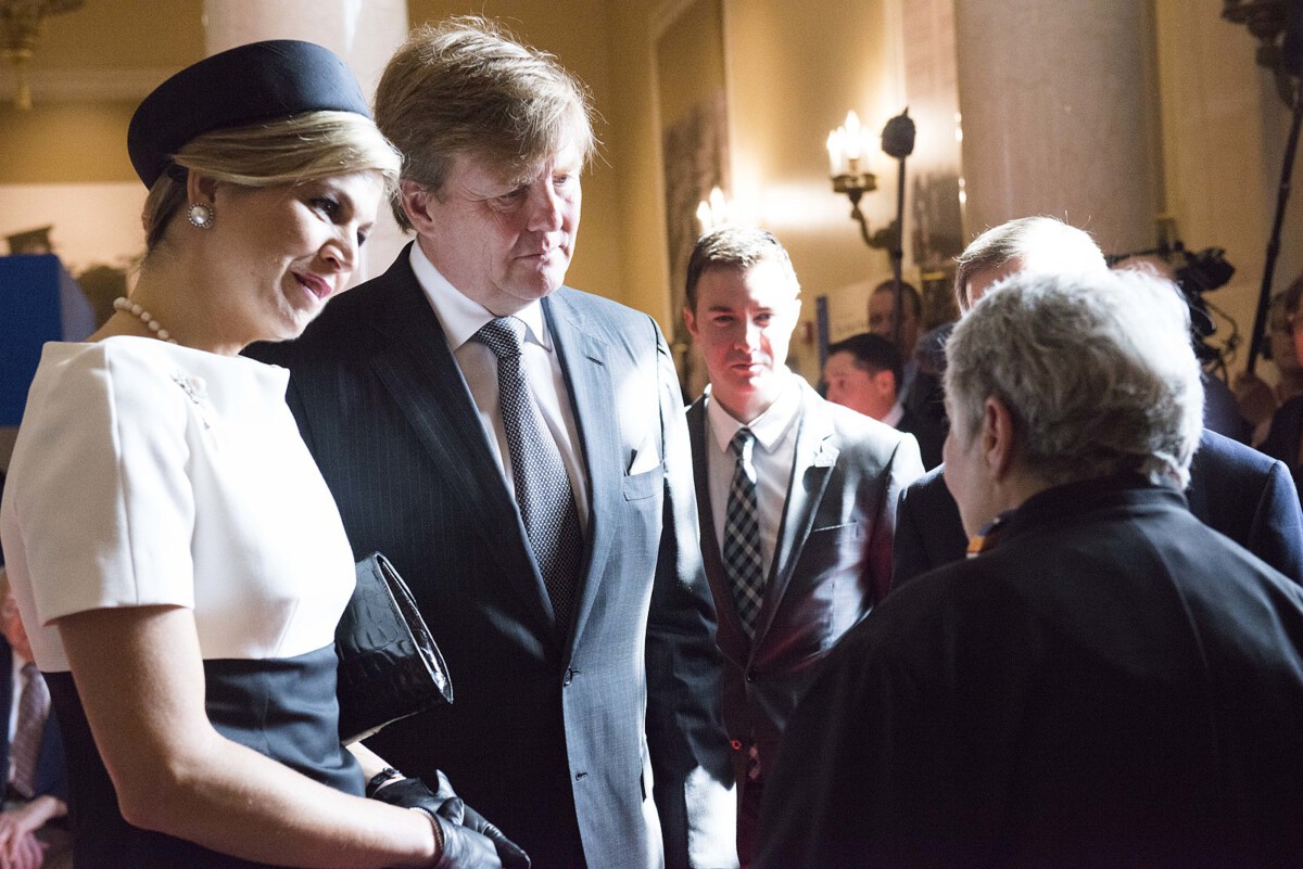 Dutch King Willem-Alexander apologizes for use of excessive violence in ... Dutch King Willem-Alexander apologizes for use of excessive violence in ...