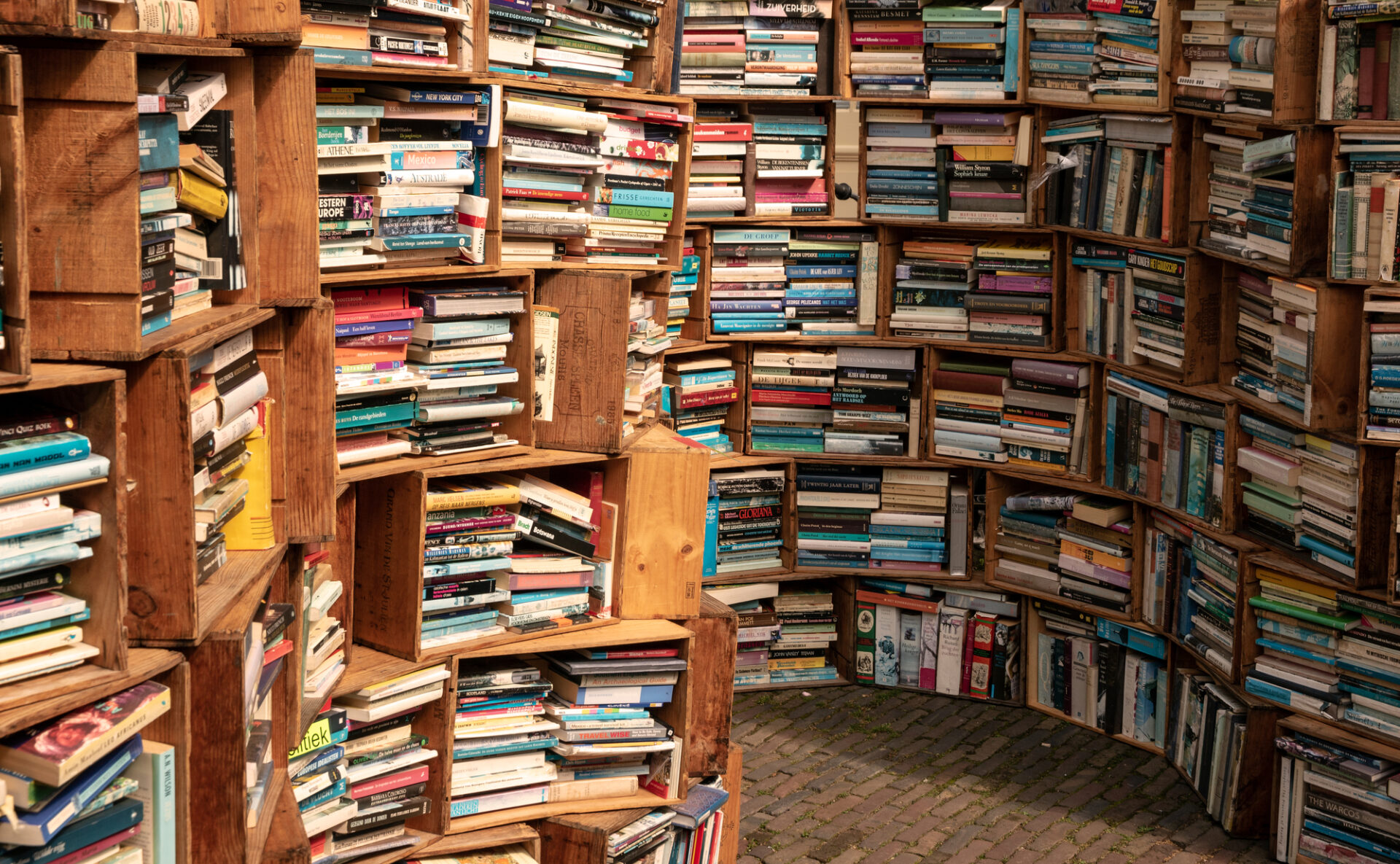 Book sales skyrocketed in 2021, but Dutch storeowners are struggling ...