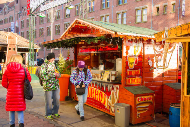 8 ultra-gezellige ways to spend Christmas in Amsterdam