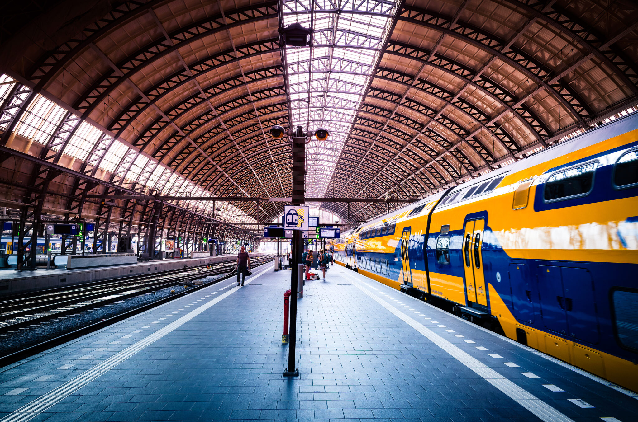 Dutch train conductor warns travellers to watch out for 'Mediterranean ...