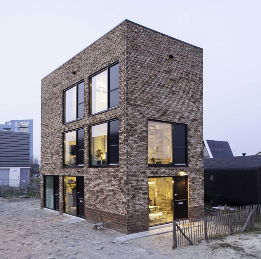 Tiny houses in the Netherlands: inside minimalist Dutch life | DutchReview
