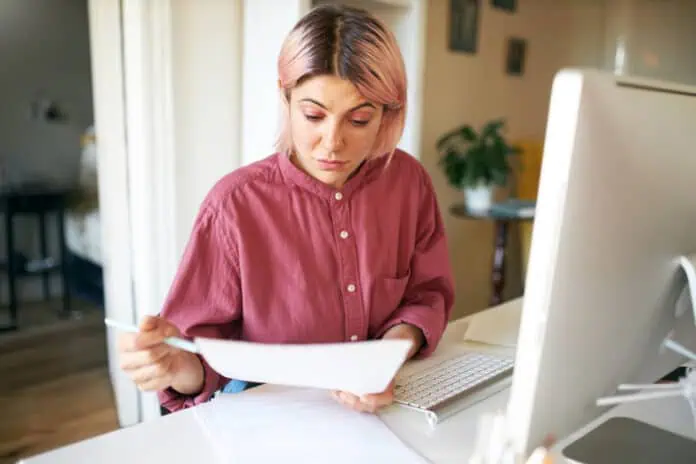 How to read your Dutch employment contract: the easy guide