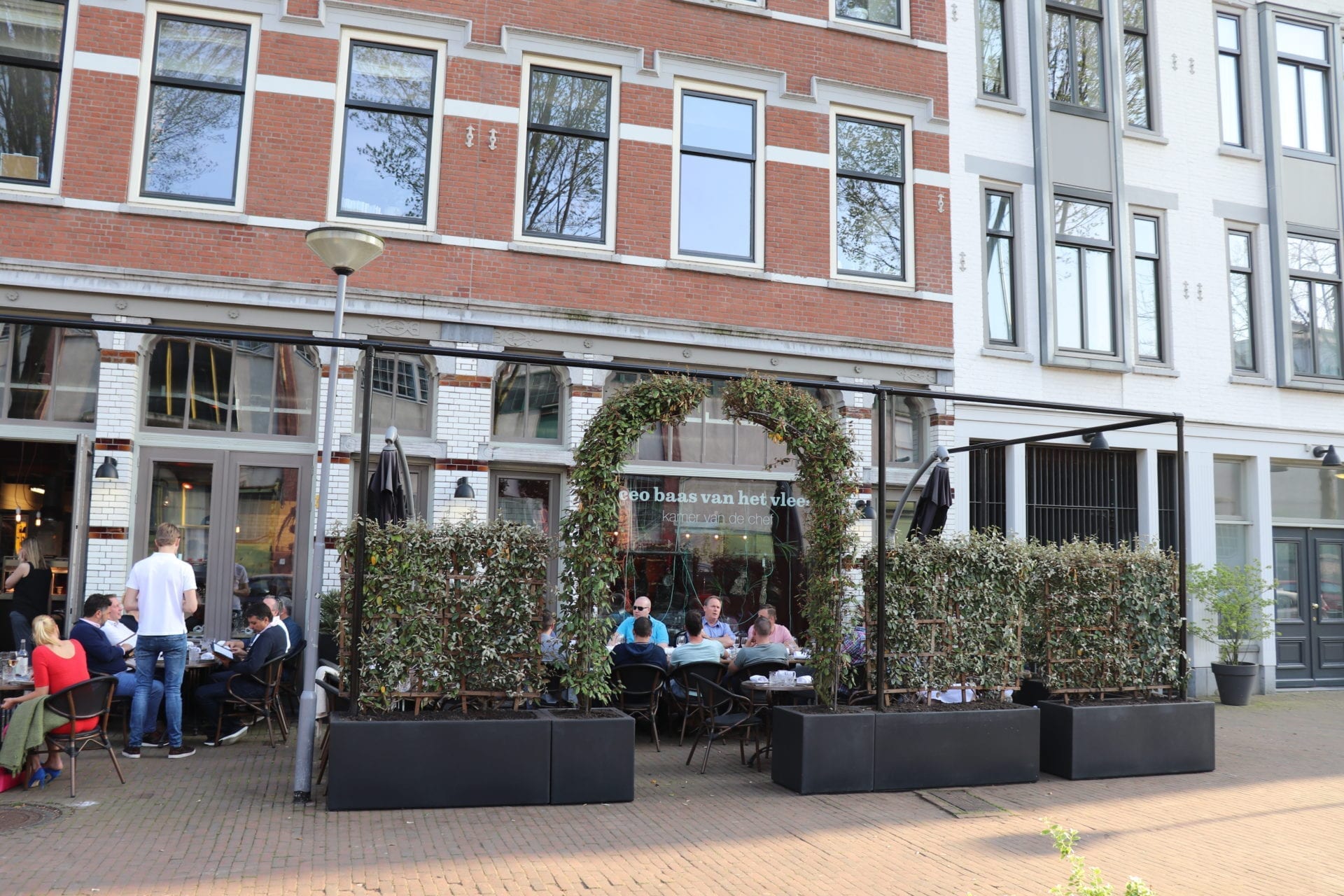 Eating hotspots! 4 Brilliant Places to eat in Rotterdam in the Summer ...
