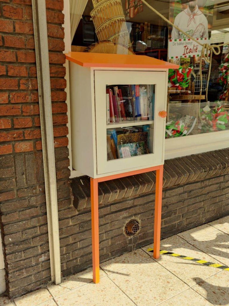 Book swapping in the Netherlands: how you can read, save money, and ...