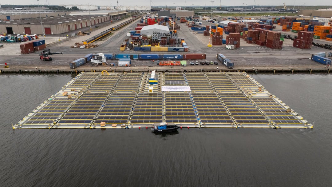 Netherlands gets first floating solar and wind farm