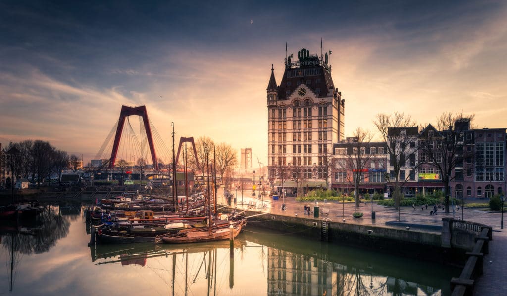 These photos of Rotterdam and its sunsets will blow you away - DutchReview