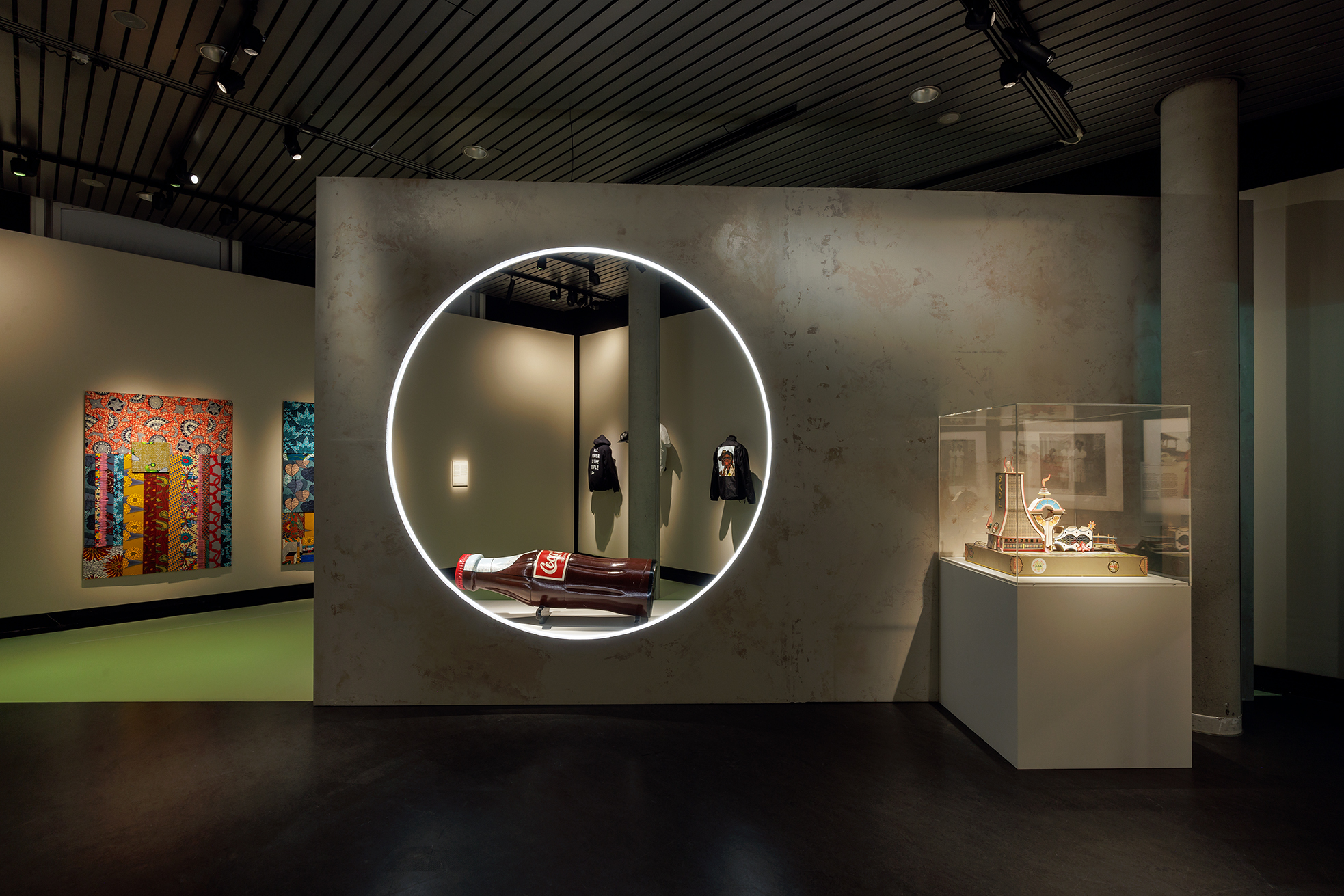 Wereldmuseum Leiden unveils 'In Billiant Light' exhibition