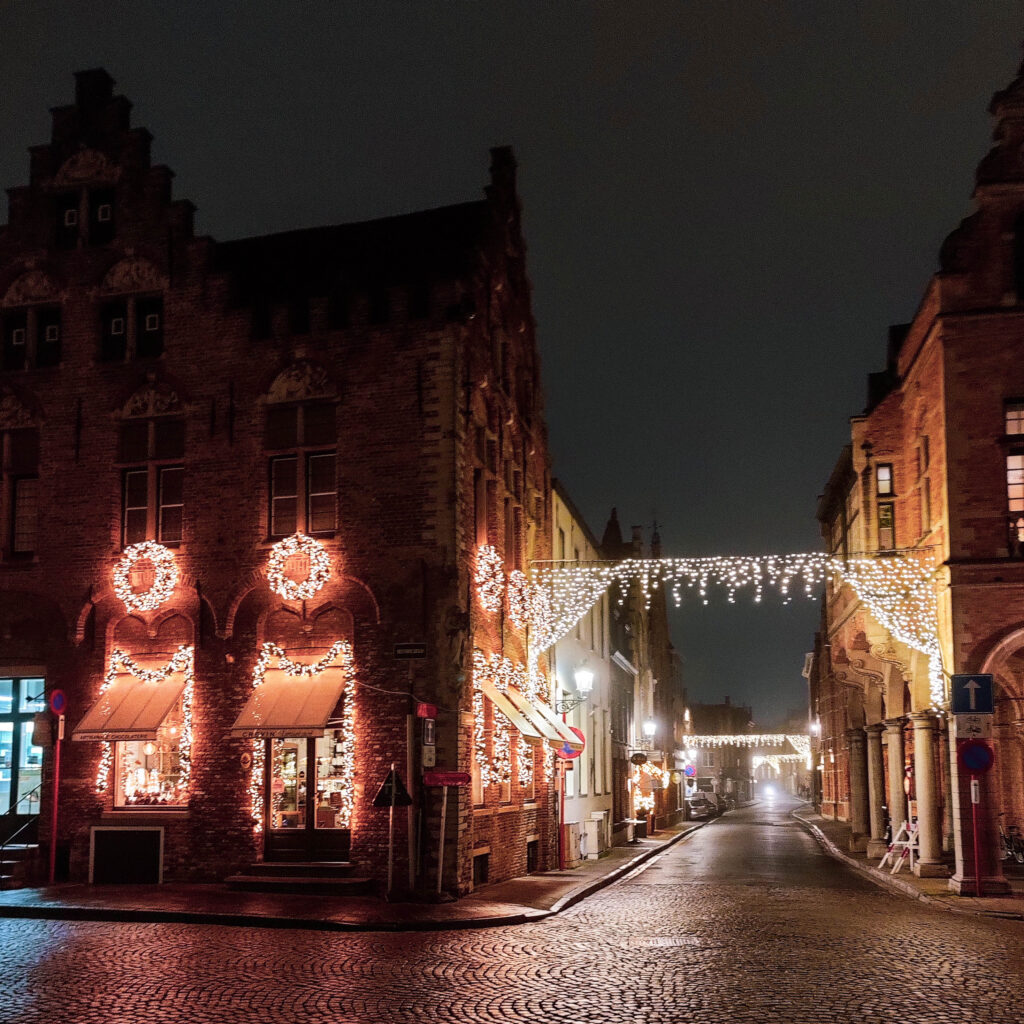 A wintery trip to Bruges: lights, chocolate, and everything Belgian ...