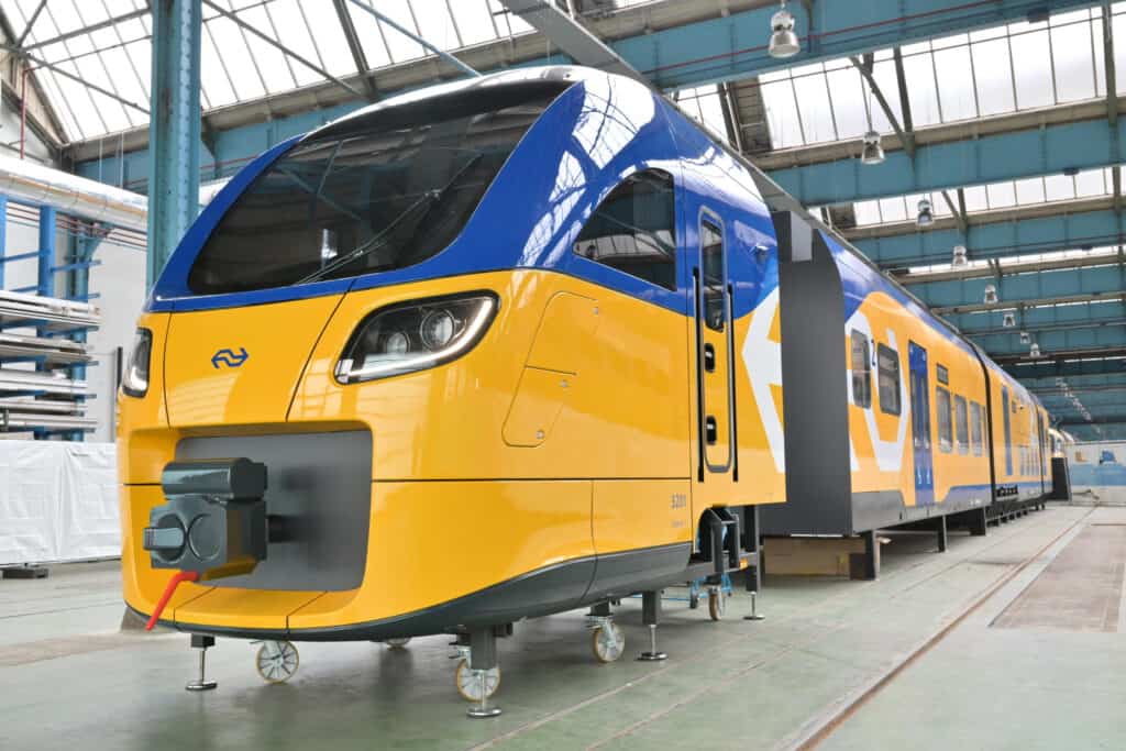Flashy new NS double-decker trains pile on commuter perks