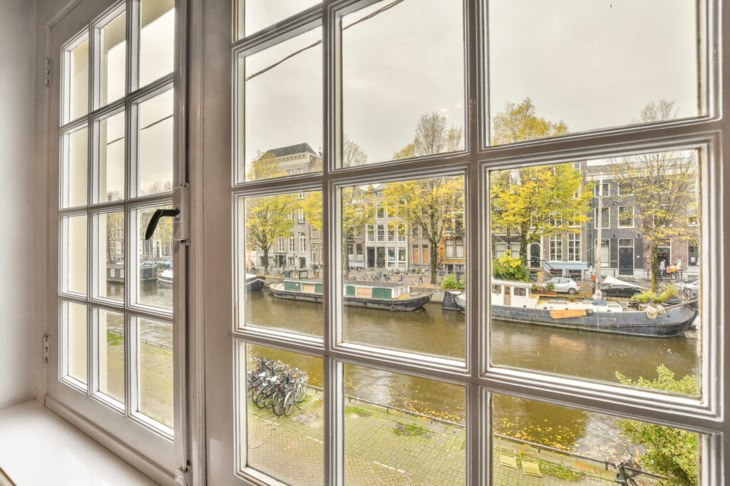 8 things you'll find in every Dutch oma's house