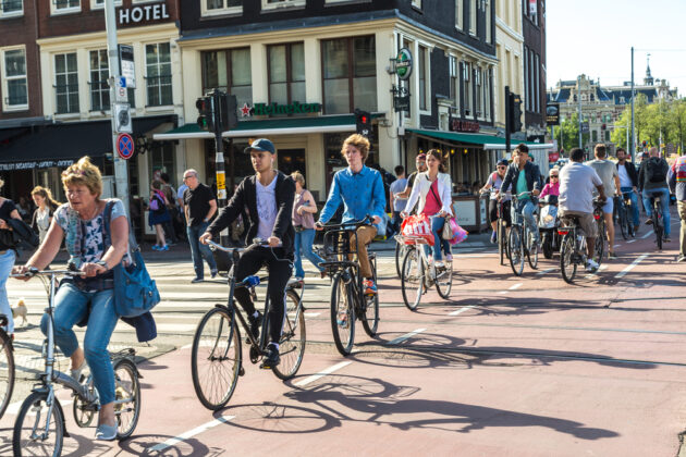 How to rent a bike in Amsterdam in 2026: places, prices, and tips