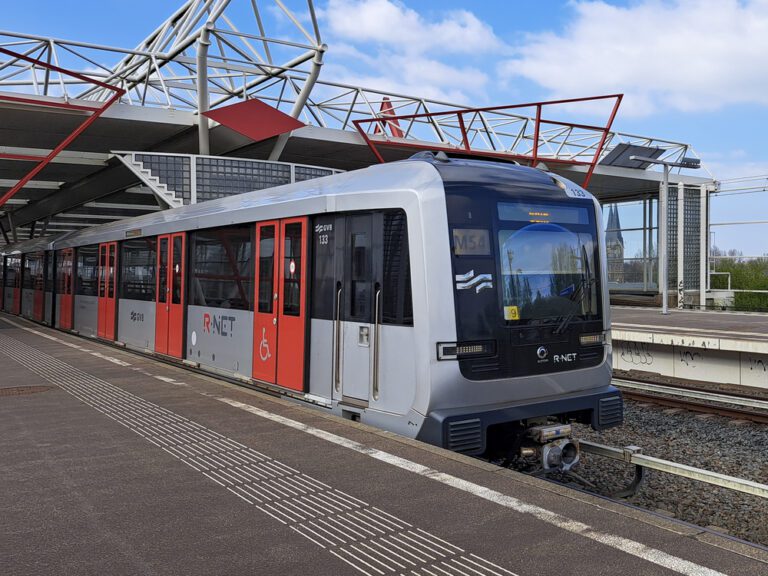Public transport in the Netherlands: the complete guide