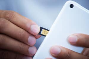 How to get a Dutch phone number: A step-by-step guide for internationals