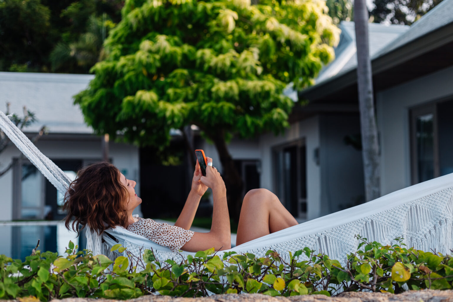 Unlimited data SIM cards in the Netherlands: the ultimate guide