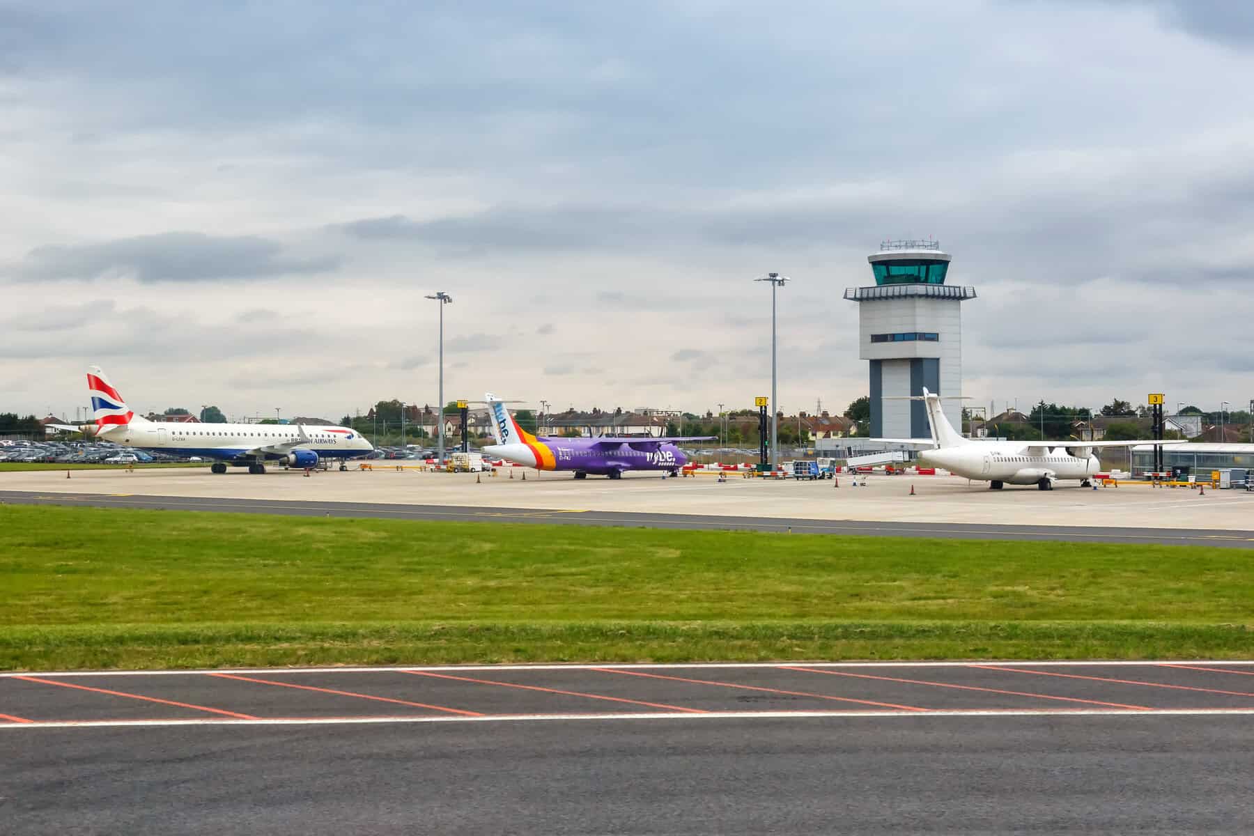 Dutch private plane crashes shortly after take-off from UK